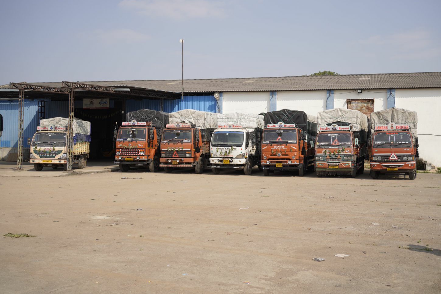 Welcome to Gujarat Transporters